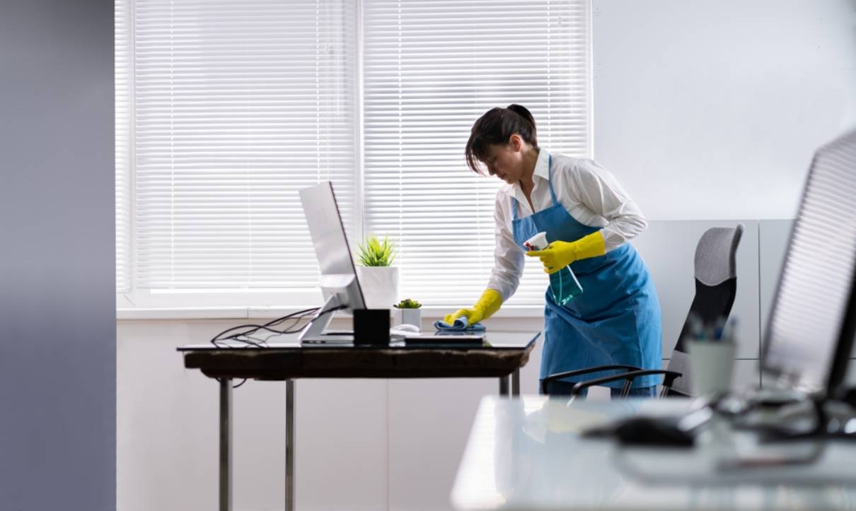 How to Maintain a Clean and Healthy Workplace Environment - Mommy ...